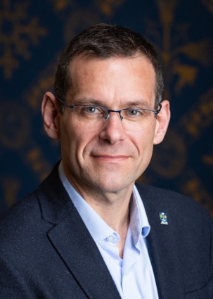 Chris Pearce - The Learned Society of Wales